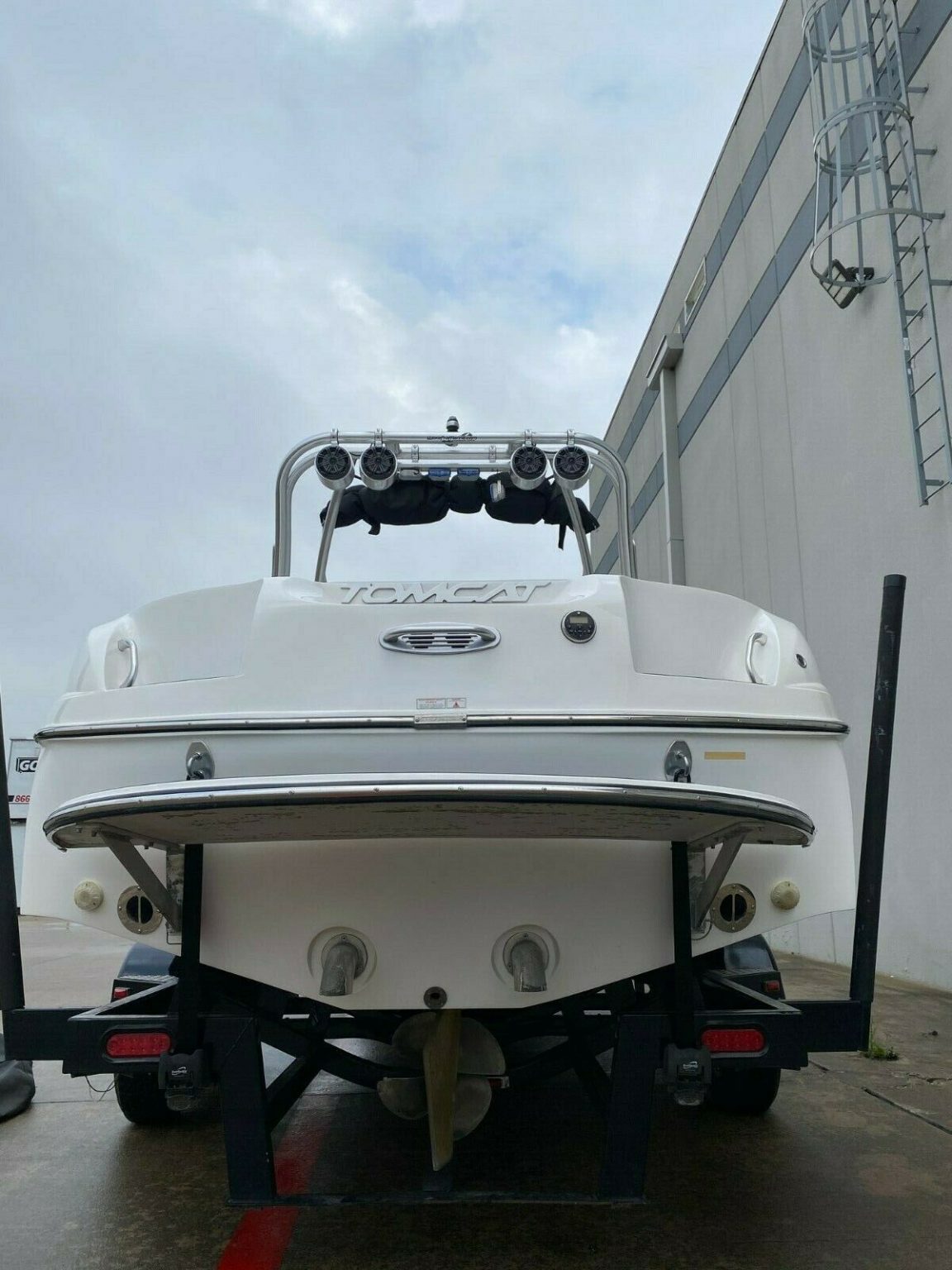 2011 MB Sport Tomcat Wakeboard Boat for sale