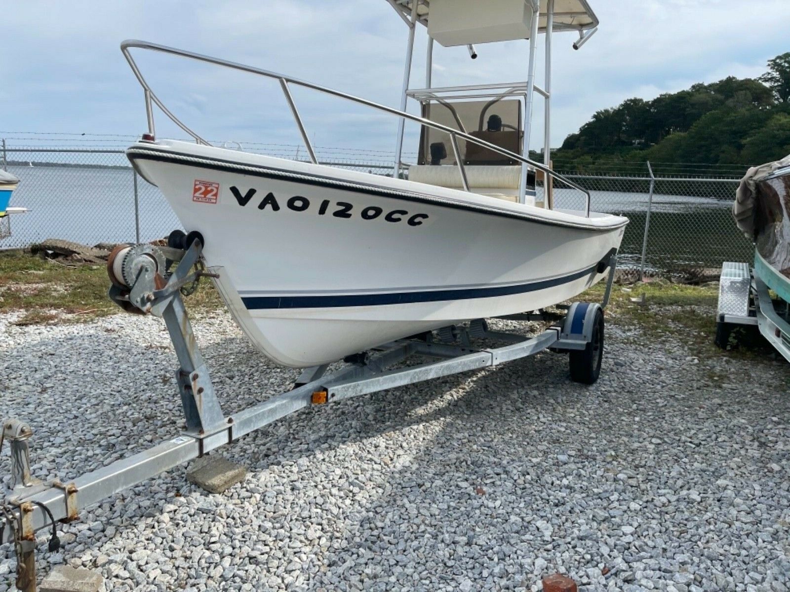 1990 Shamrock 170 open fish for sale
