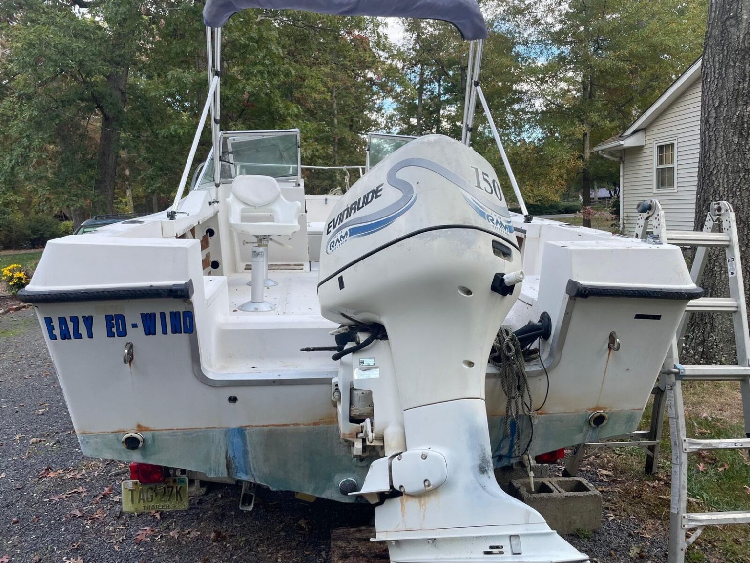 1989 Stratos 20′ DC 200 Located in Shamong, NJ – Has Trailer for sale