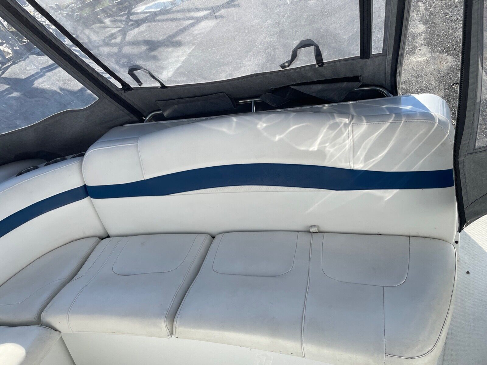 2005 Formula 34′ PC with 496 MAG Mercruiser with Blue/White Hull for sale