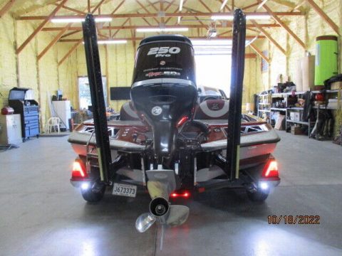 2018 Ranger 521L “icon” 50TH Anniversary Edition, 250hp Merc for sale