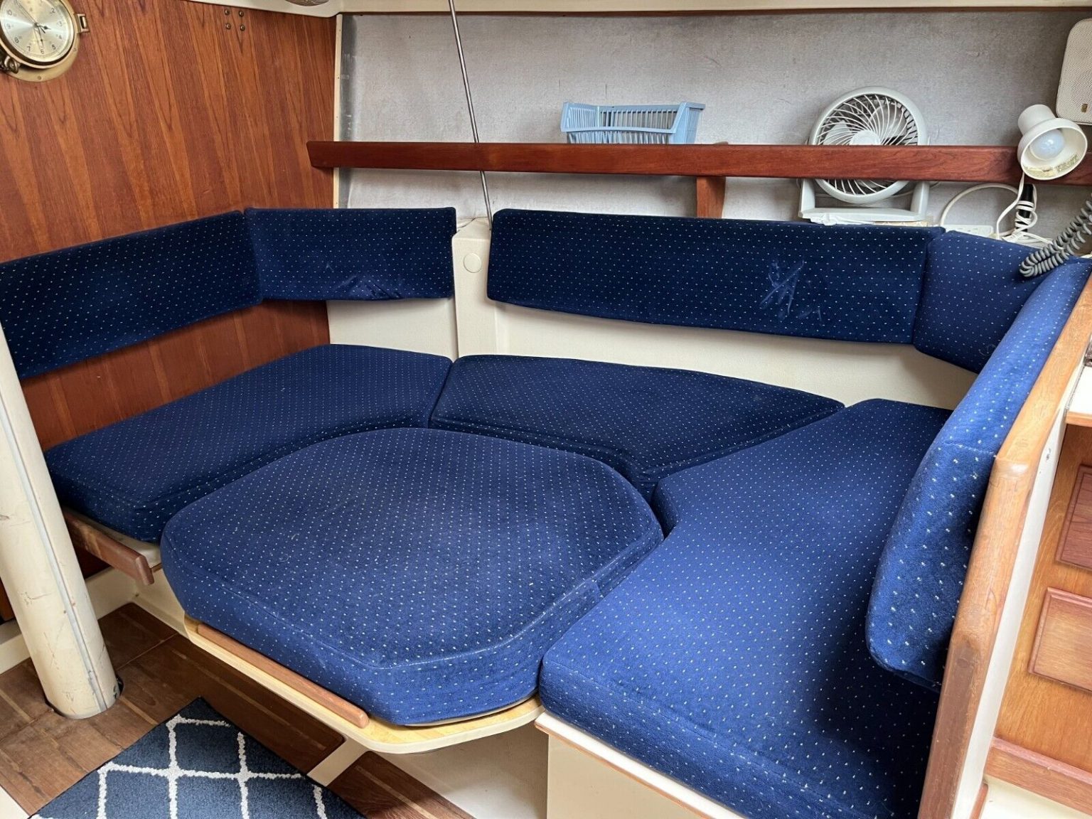 1980 O’day 30′ Sailboat – Inboard Diesel Michigan for sale